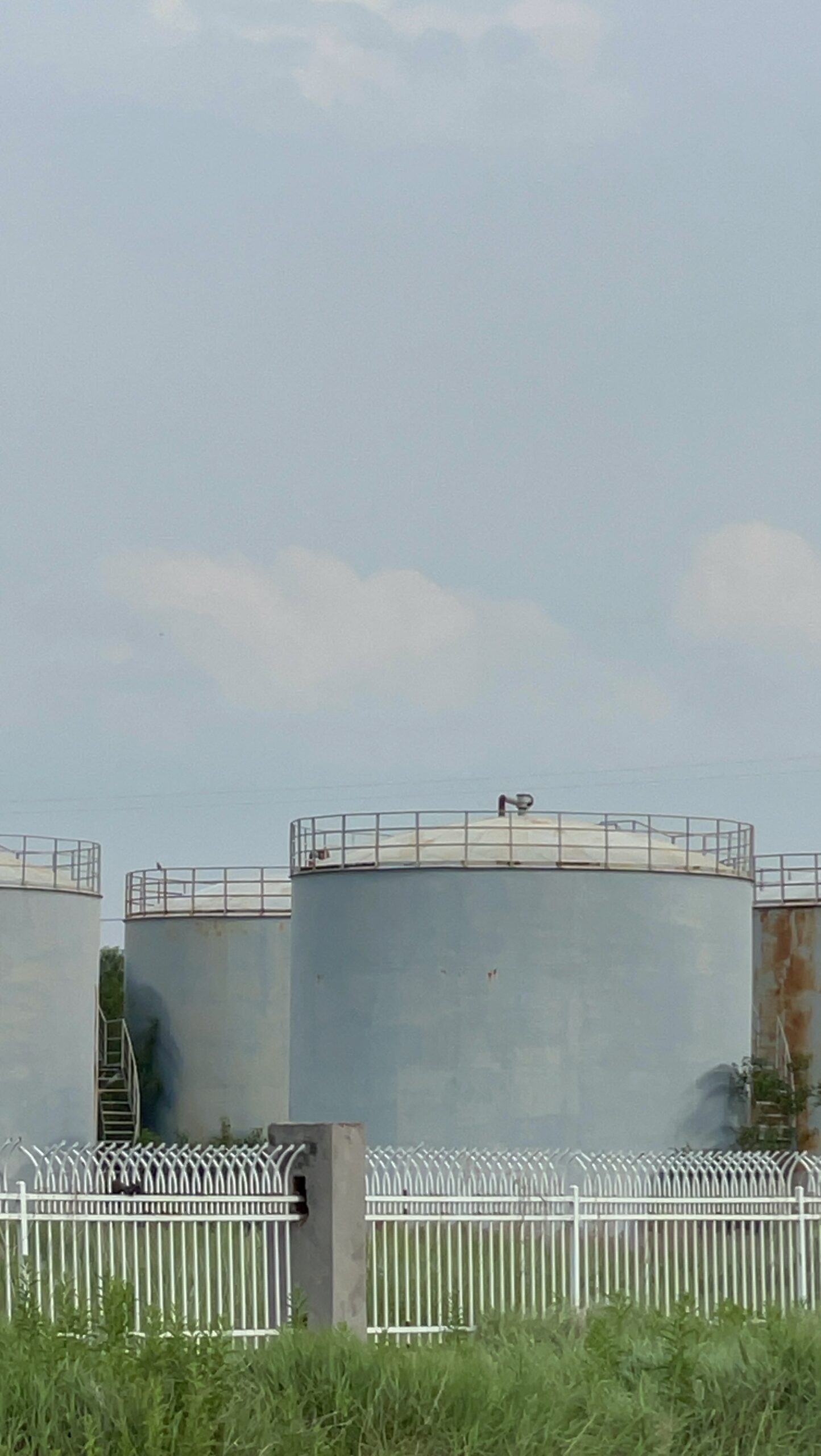 Level and Overfill Protection Solutions for Paper Industry Storage Tanks